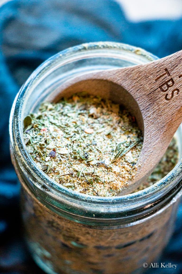 Homemade Garlic and Herb Seasoning • Longbourn Farm