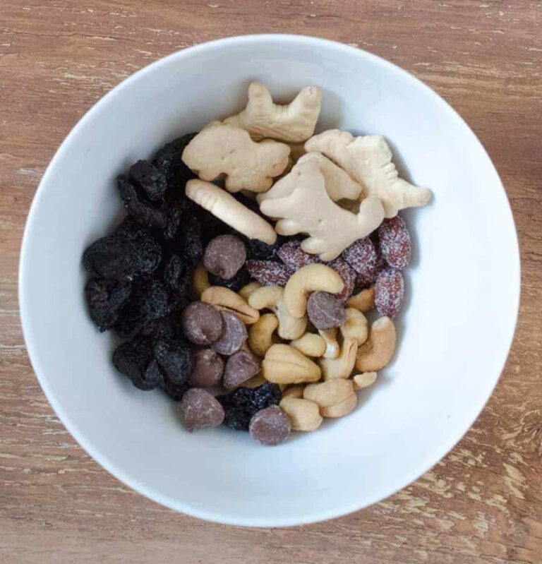 Homemade Trail Mix: 9 Combo Ideas • Longbourn Farm